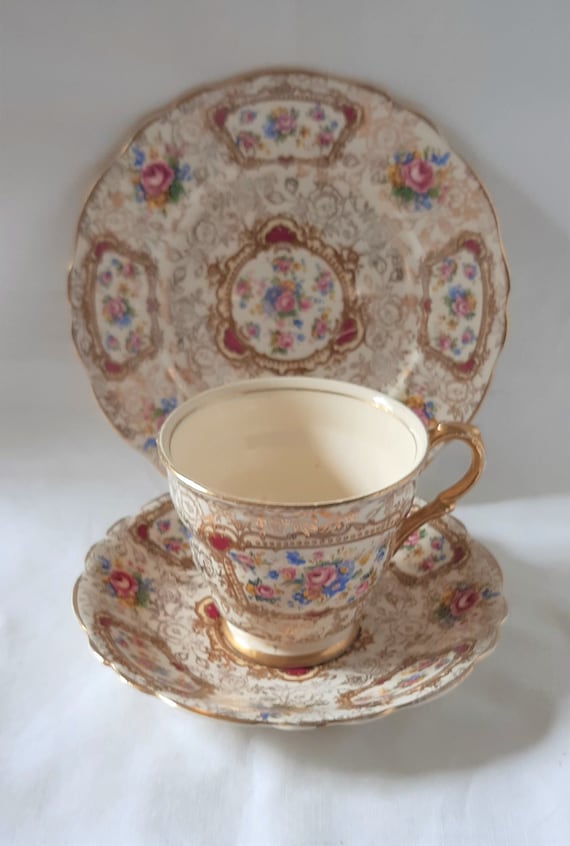 Vintage James Kent 'pompadour' Tea Trio 1940s Pink | Etsy