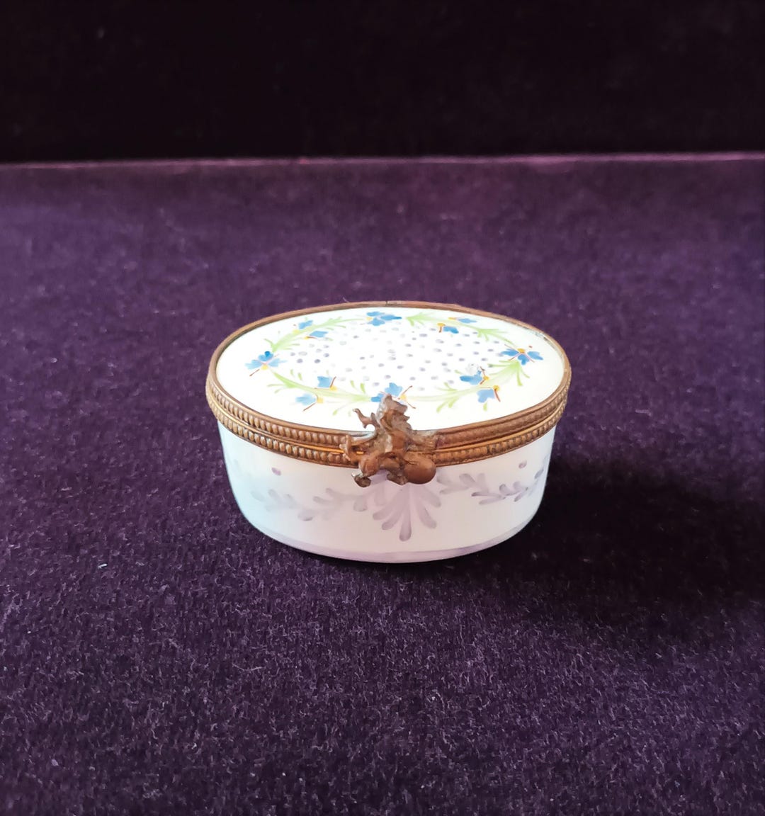 Antique 19thc Pill Box Patch Box Enamel Lion Rampant Heraldic Catch 2 1 ...