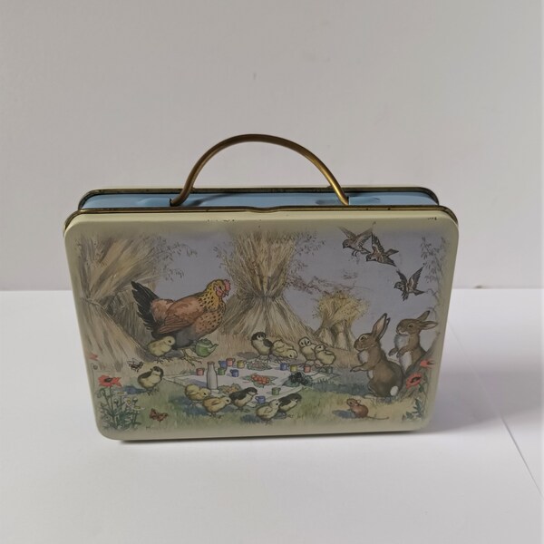 Molly Brett - Etsy UK