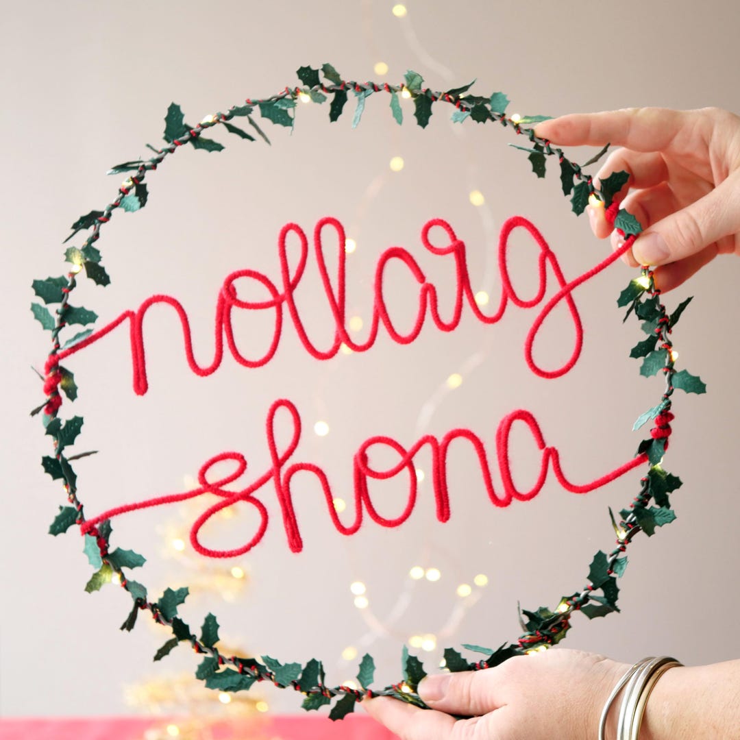 Nollaig Shona Light up Wreath: Irish Christmas Door Decor - Etsy