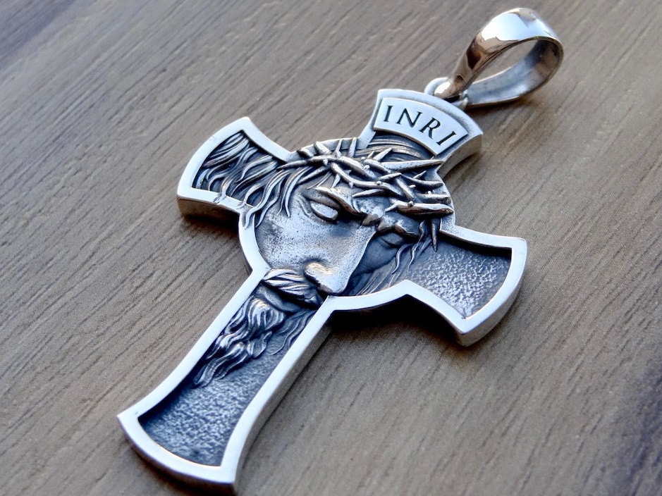 Cross Jesus Inri Pendant