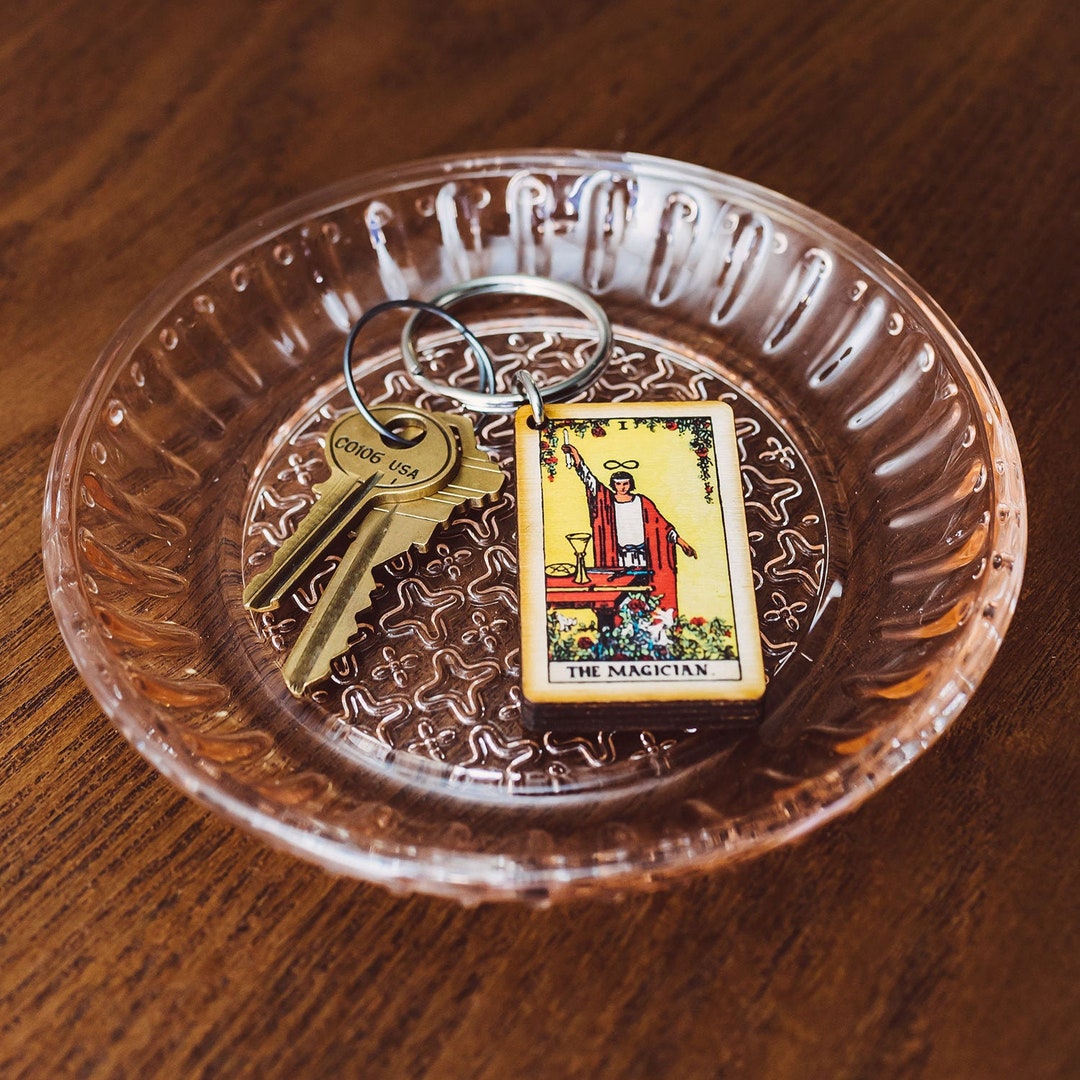 The Magician Tarot Card Keychain the Magician Gift Meditation Gift the ...