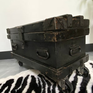 Antique Railroad Trunk Train Trunk Tools Industrial Heavy Duty Caster ...