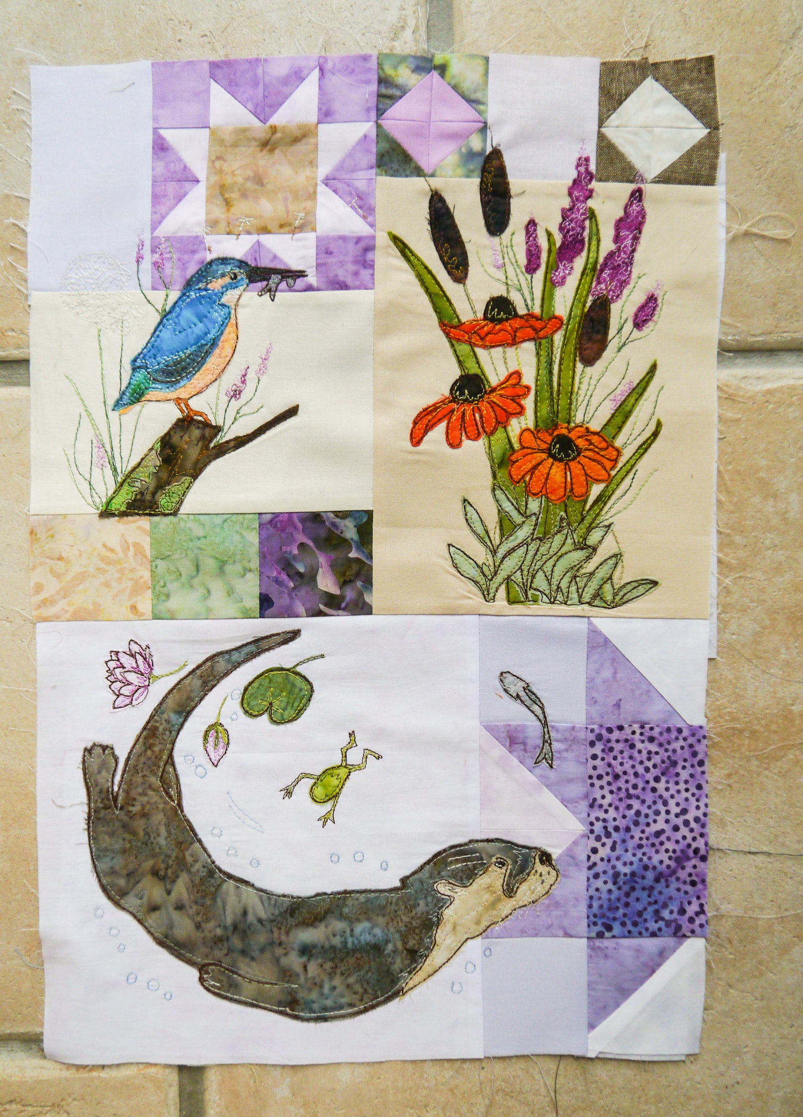 Printed Pattern for Block of the Month 5 Otter Raw Edge Applique ...