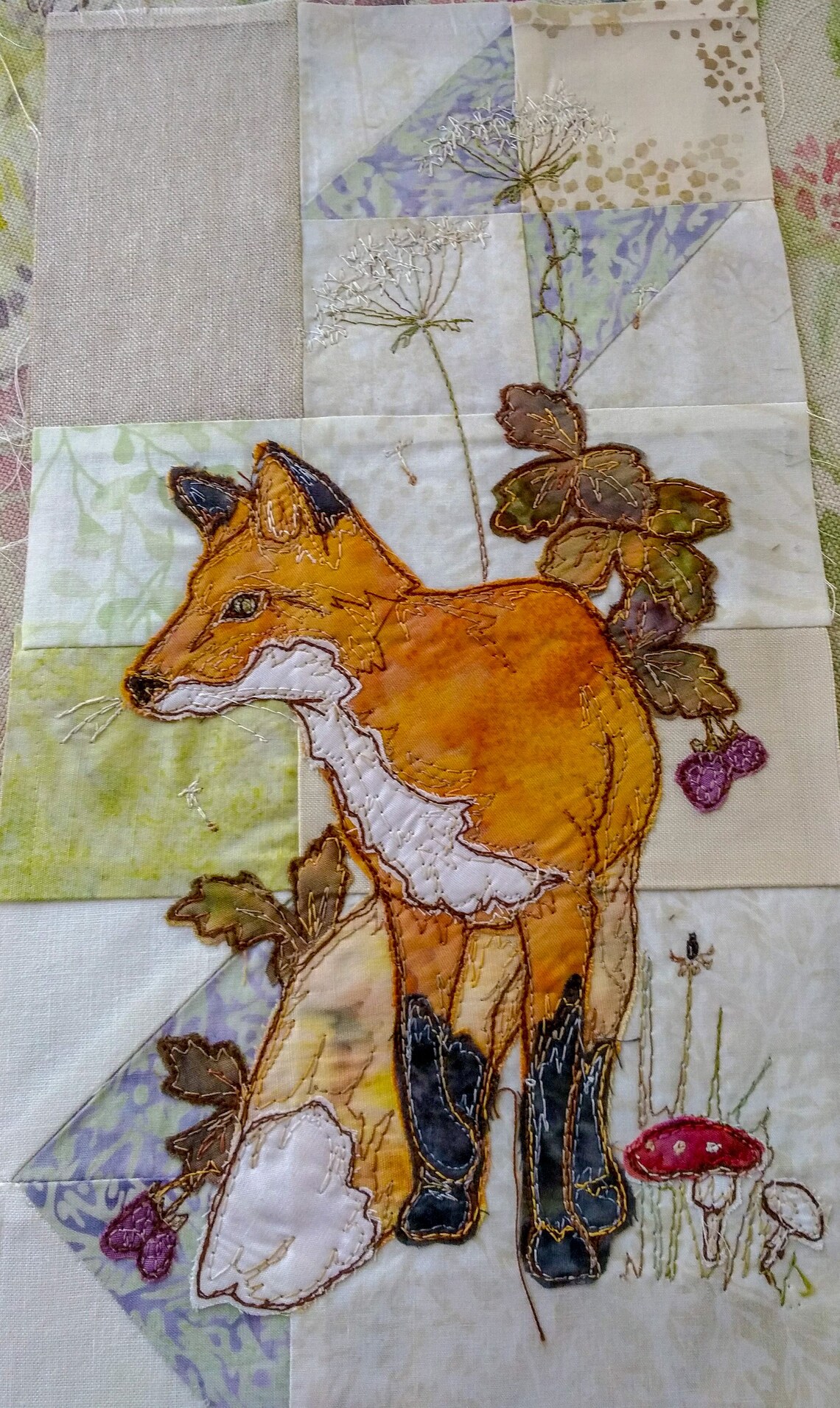 Printed Pattern for Highlands Quilt Block 3 Fox and Toadstools Raw Edge ...