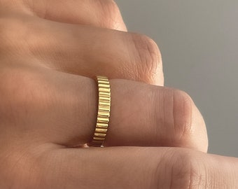Everyday Wear Ring - Etsy