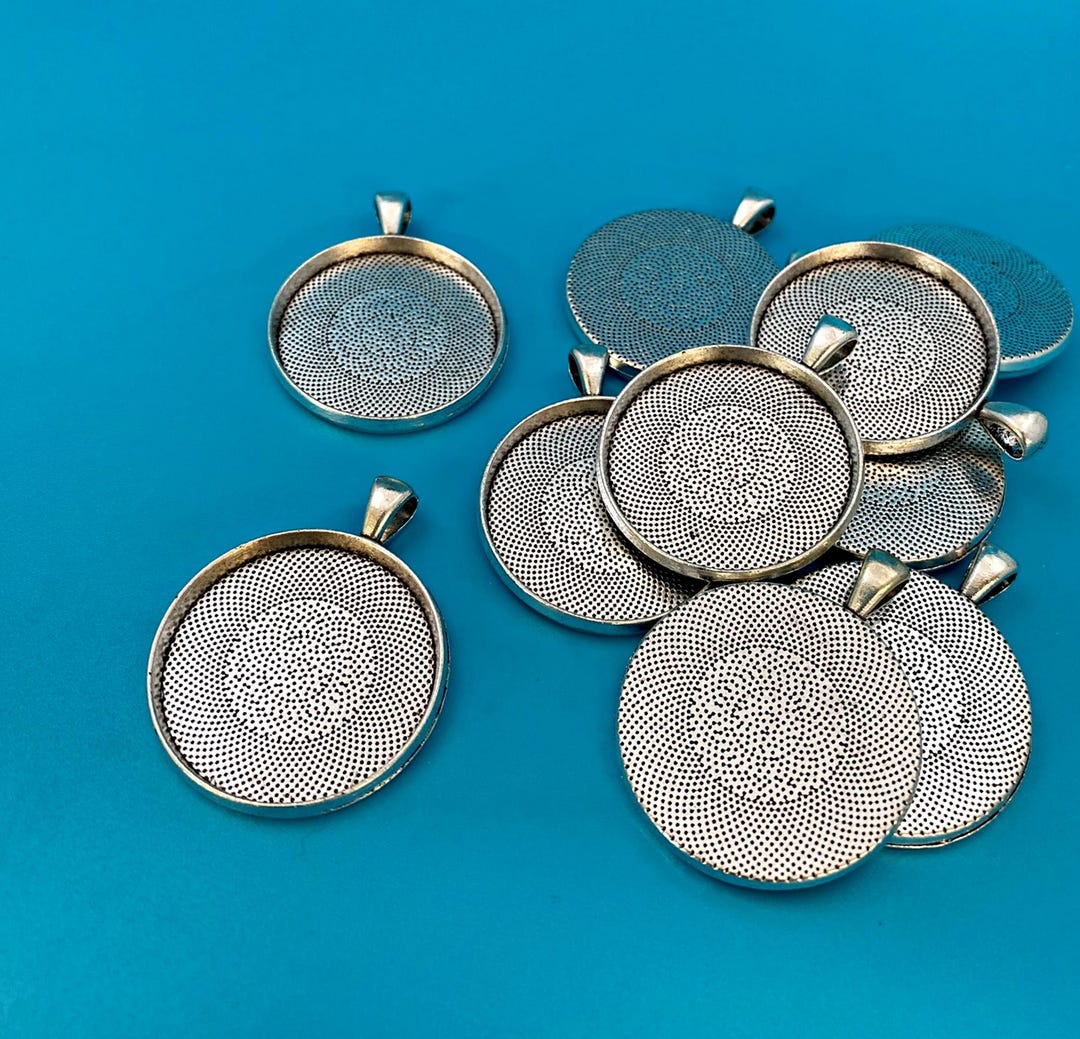 30mm Round Pendant Tray, Antique Silver, Bezel Tray, DIY Pendant and ...
