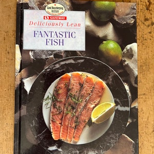 Safeway - Deliciously Lean Fantastic Fish - Published 1993 - Etsy