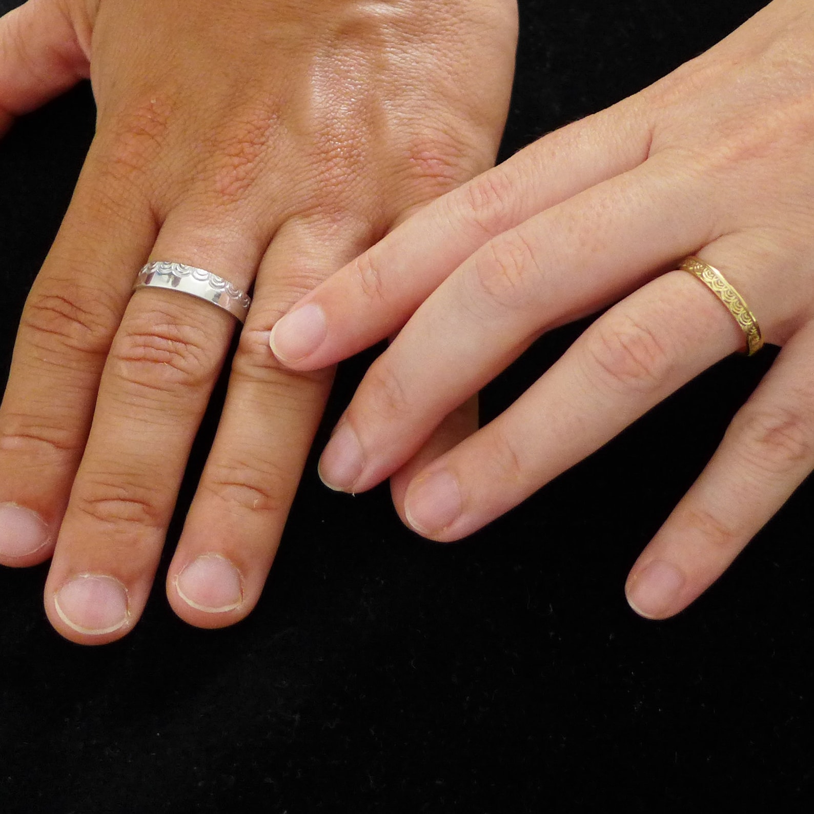 His and Hers Wedding Bands Set Matching Couple Waves Wedding | Etsy