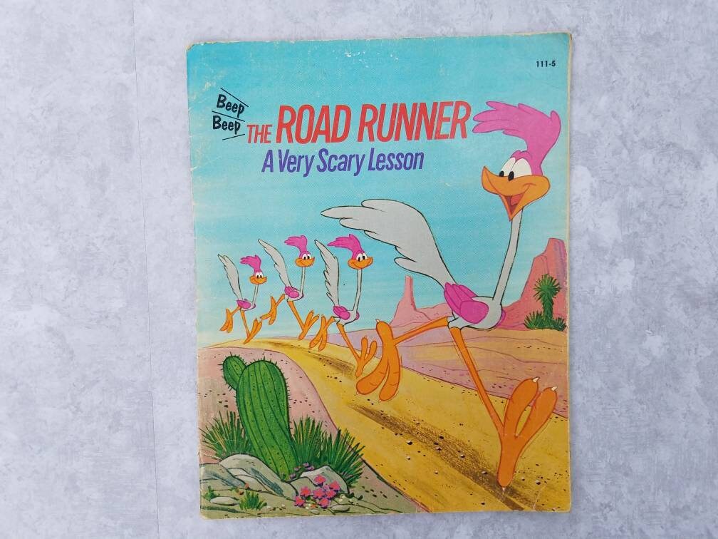 The Road Runner A Very Scary Lesson Vintage 1970s Looney Tunes Merrie ...