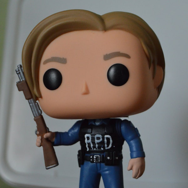 Leon Kennedy Funko Pop - Etsy
