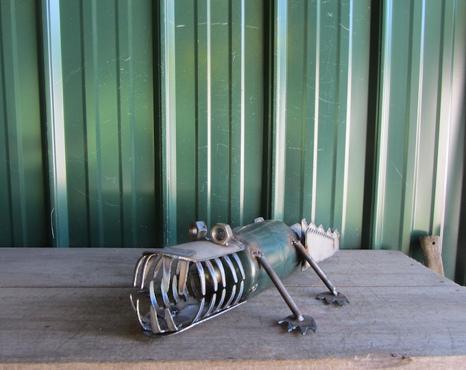 Recycled Metal Alligator Sculpture: Rustic Handcrafted Art - Etsy