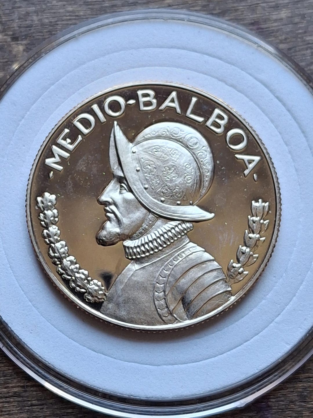 Gem Deep Cameo Type Panama Proof Struck Coin, Mirror Finish Mint State ...