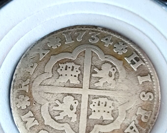 Antique 1734 Gulf Coast Recovery Spanish II Reale Silver Coin 27mm ...
