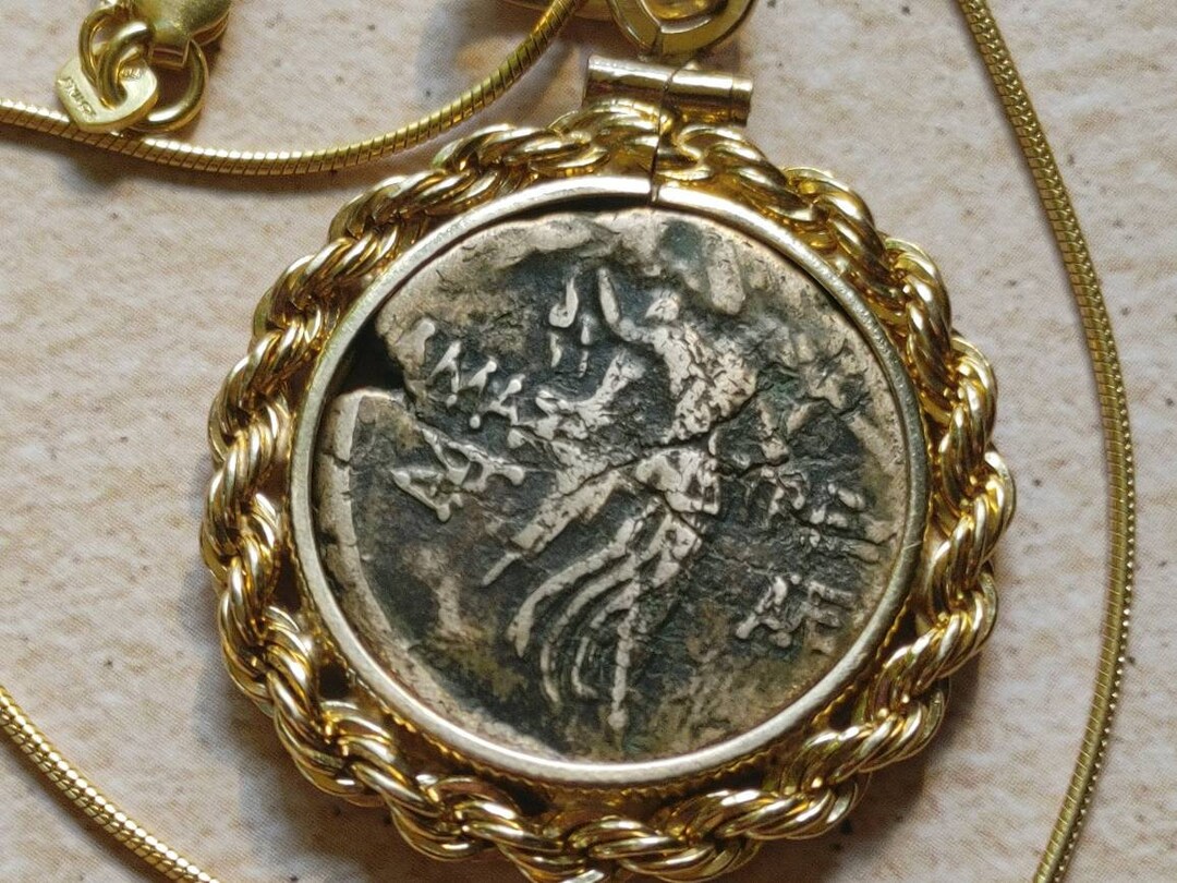 Ancient Greek Coin Pendant 135BC King Mithradates and Lady Victory ...