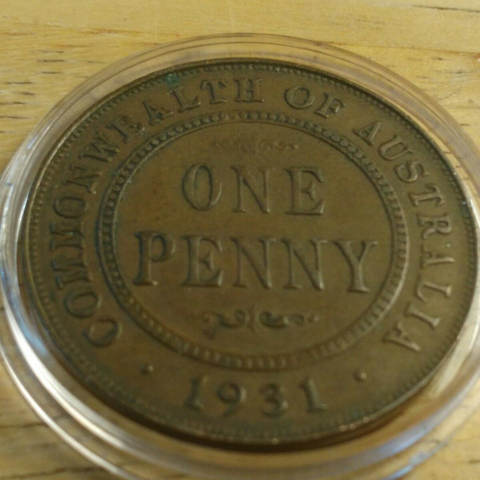 STRONG Example AU 1931 Australia Penny, 8 Pearls NICE Center Diamond ...