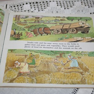 Noah's Ark Paperback Book Random House Pictureback Book - Etsy