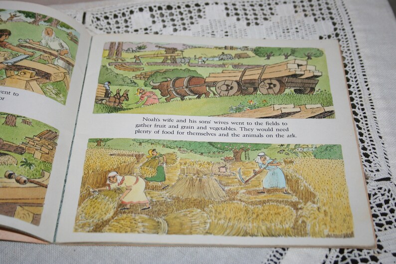 Noah's Ark Paperback Book Random House Pictureback Book - Etsy