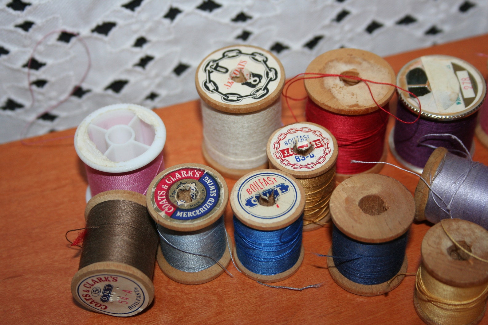 Lot of Thread Assorted Spools of Thread Partial Spools of | Etsy