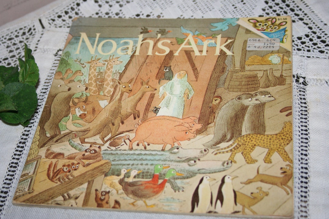 Noah's Ark Paperback Book Random House Pictureback Book - Etsy