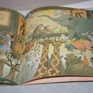 Noah's Ark Paperback Book Random House Pictureback Book - Etsy