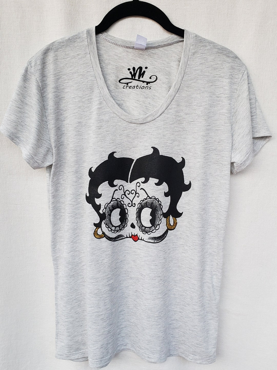 Betty Boop Day of the Dead Screen Printed Hand Painted Tshirt. Oatmeal ...
