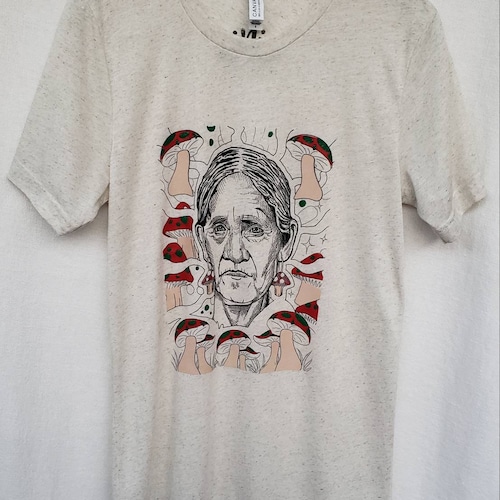 Maria Sabina Unisex T-shirt. Sabina Mushroom Doctor Lady - Etsy