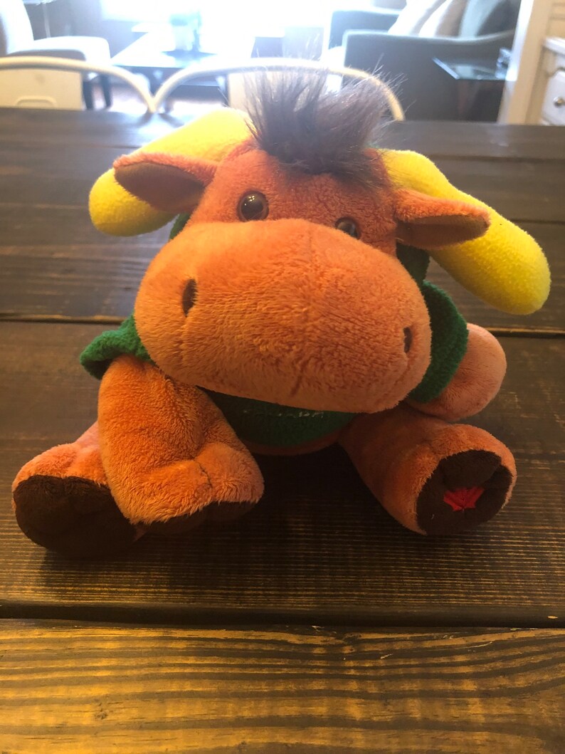 Snowcap Canadian Souvenirs Moose Plush Stuffed Animal - Etsy