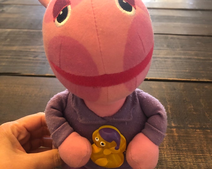 Backyardigans Uniqua Sweet Dreams Plush Light up Singing Bedtime ...