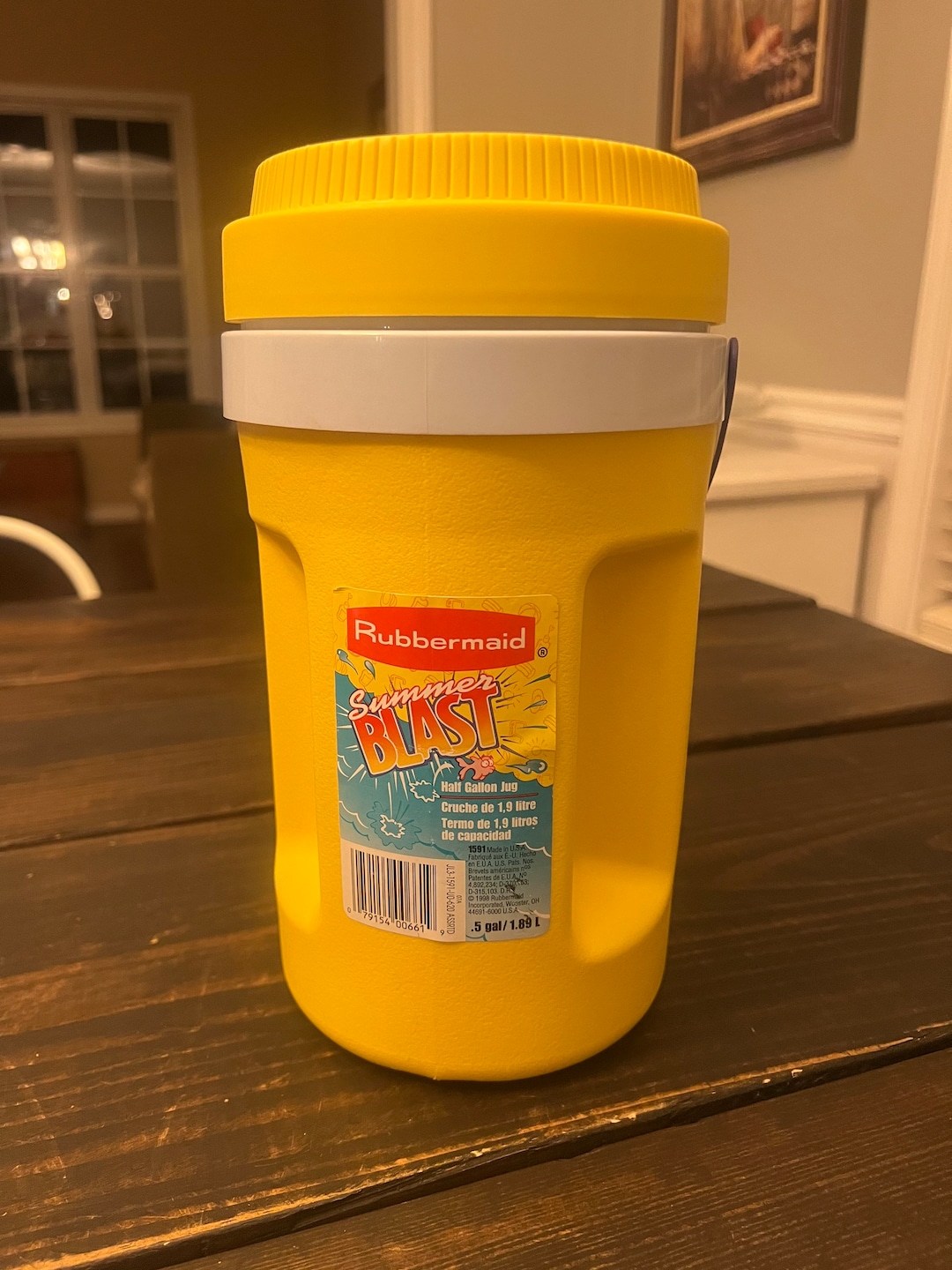 Vintage Rubbermaid 1/2 Half Gallon Water Jug Cooler 1998 Summer Blast ...