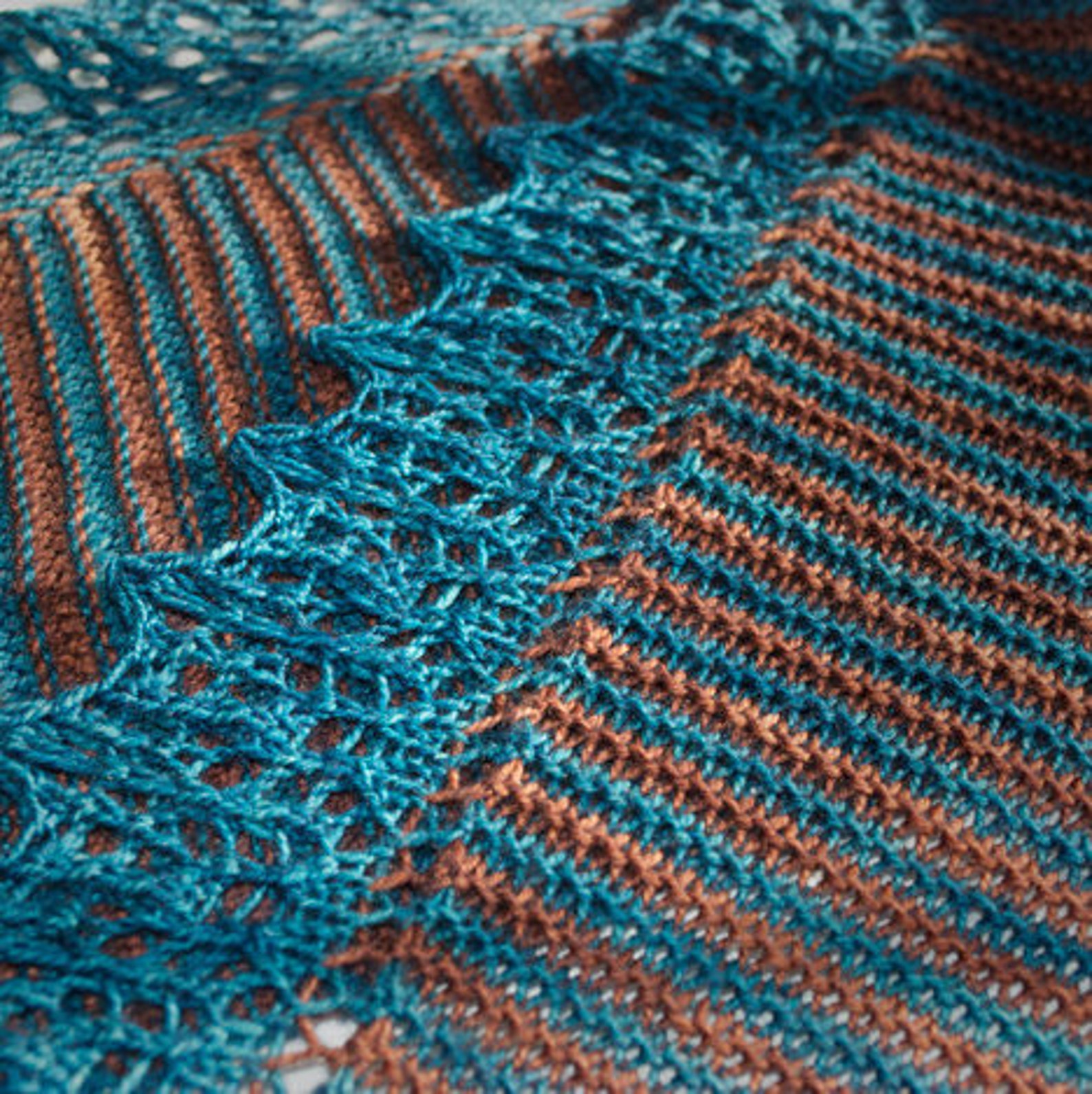 October Breeze Knitting Pattern-- Scarf or Shawlette - Etsy