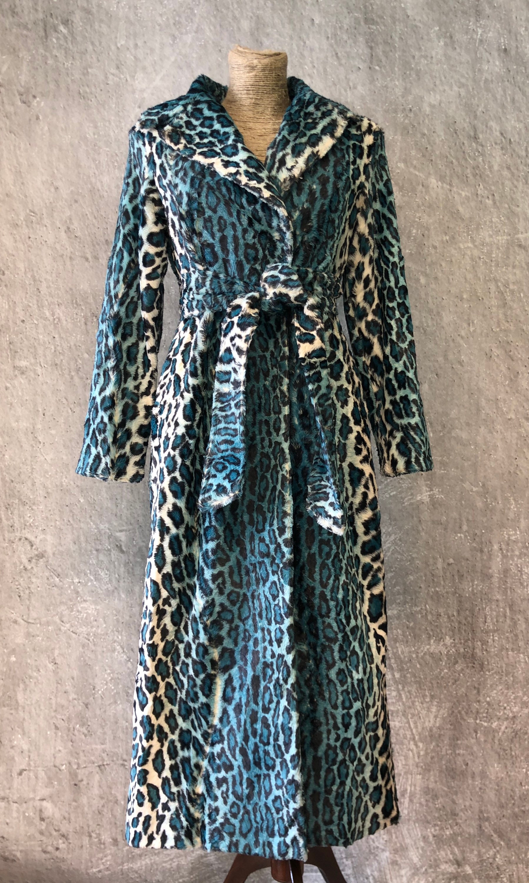 Vintage Velvet Robe Coat Blue/green Faux Leopard Fur Effect - Etsy