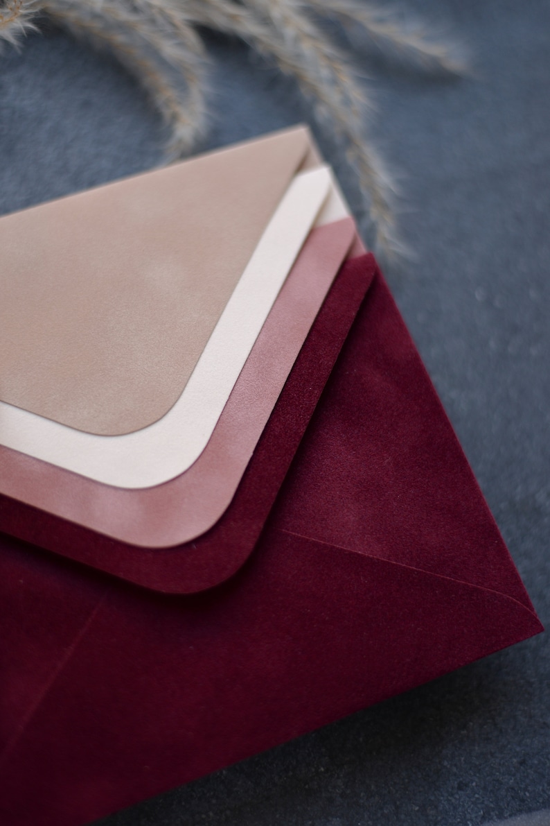 Shades of Pink Velvet Envelopes: Sample Pack of 3 / Wedding | Etsy