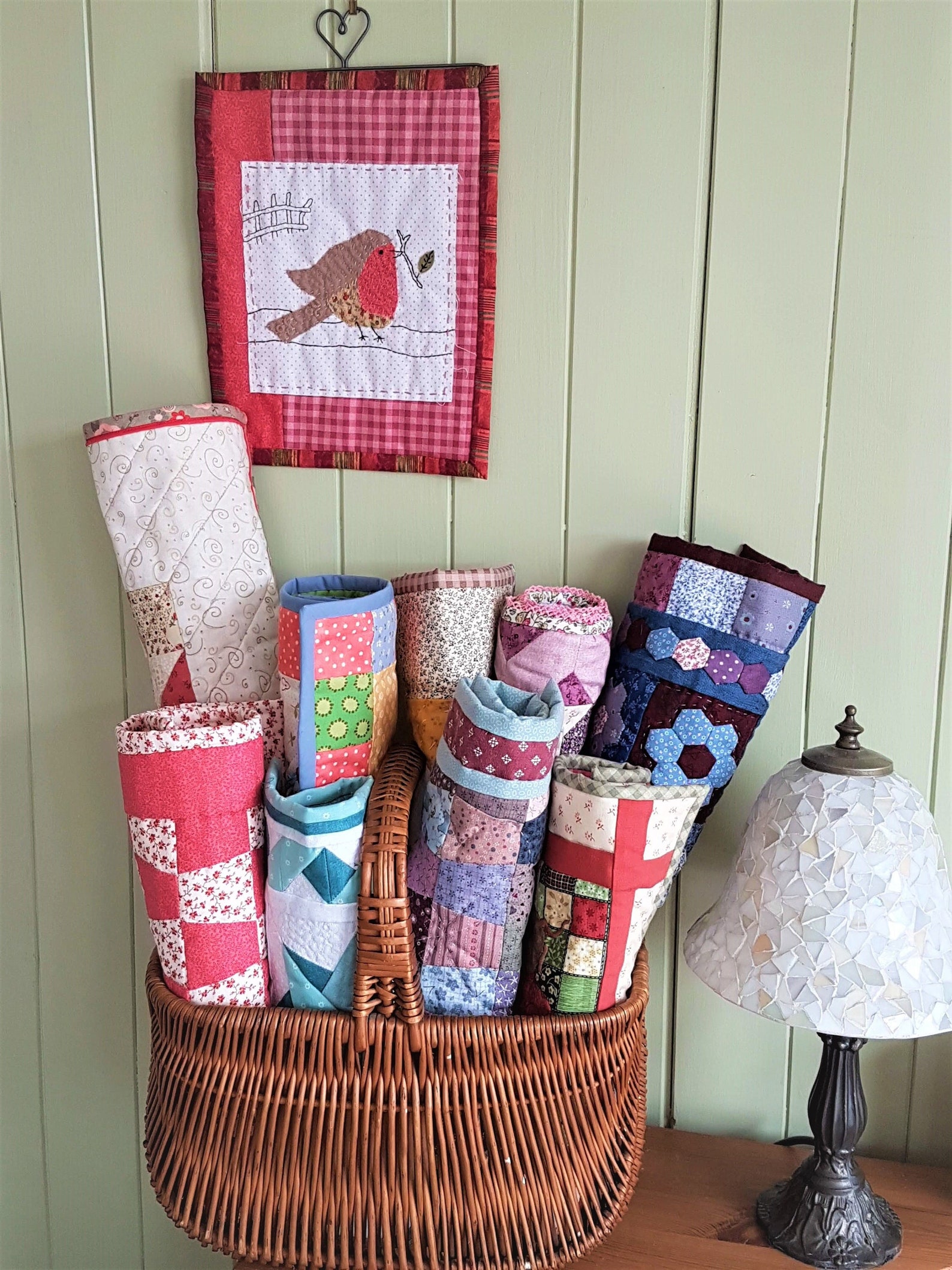 The Little Raggy Quilt Course Contains Twelve Seasonal Quilting PDF ...