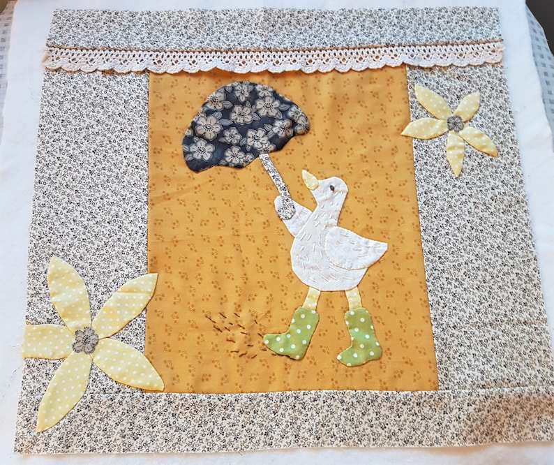 The Little Raggy Quilt Course Contains Twelve Seasonal - Etsy