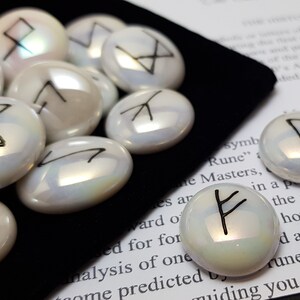 White Glass Elder Futhark Runes, 25 Piece Set - Etsy UK