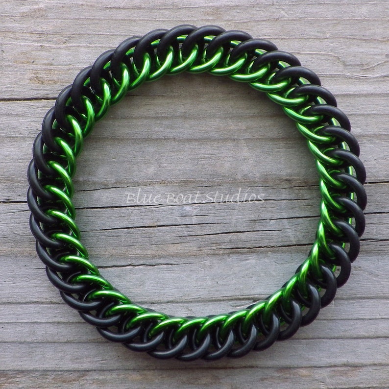 Rubber Chainmaille Bracelet in Green and Black Stretchy - Etsy