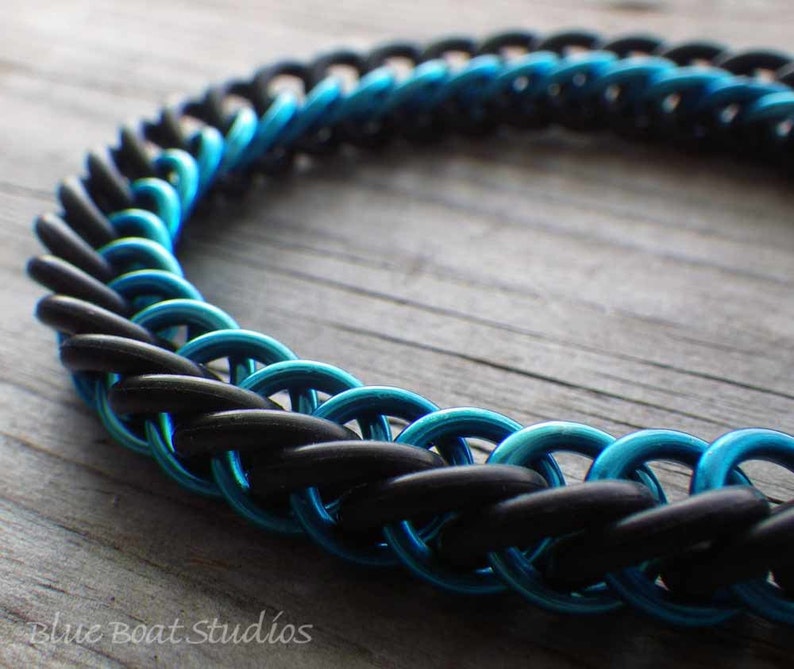 Stretchy Rubber Chainmaille Bracelet in Turquoise Blue and - Etsy