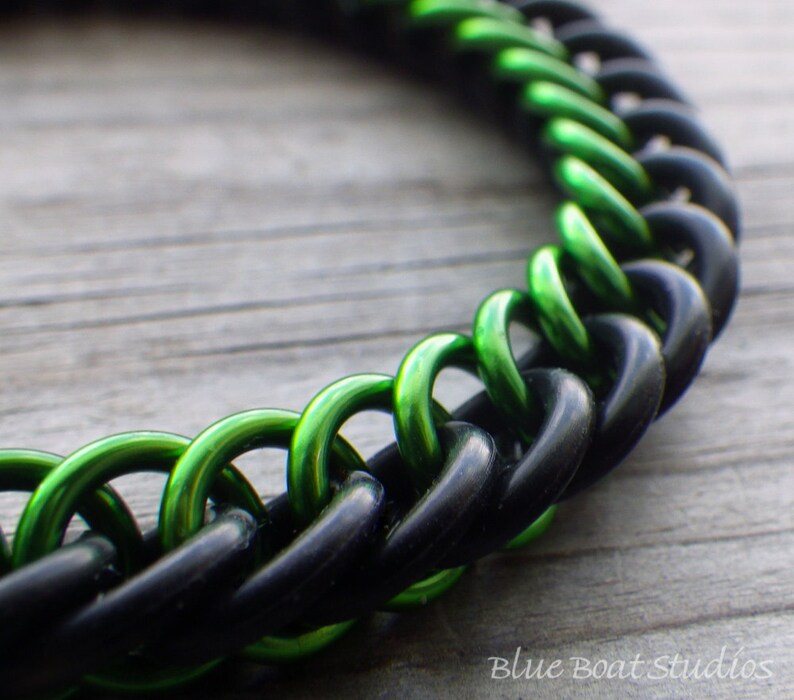 Rubber Chainmaille Bracelet in Green and Black Stretchy - Etsy