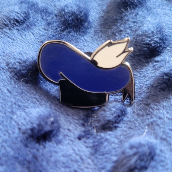 Donald Duck Hat Tail Feather Enamel Pin | Etsy