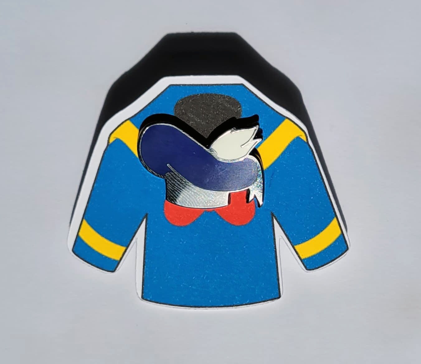 Donald Duck Hat Tail Feather Enamel Pin - Etsy