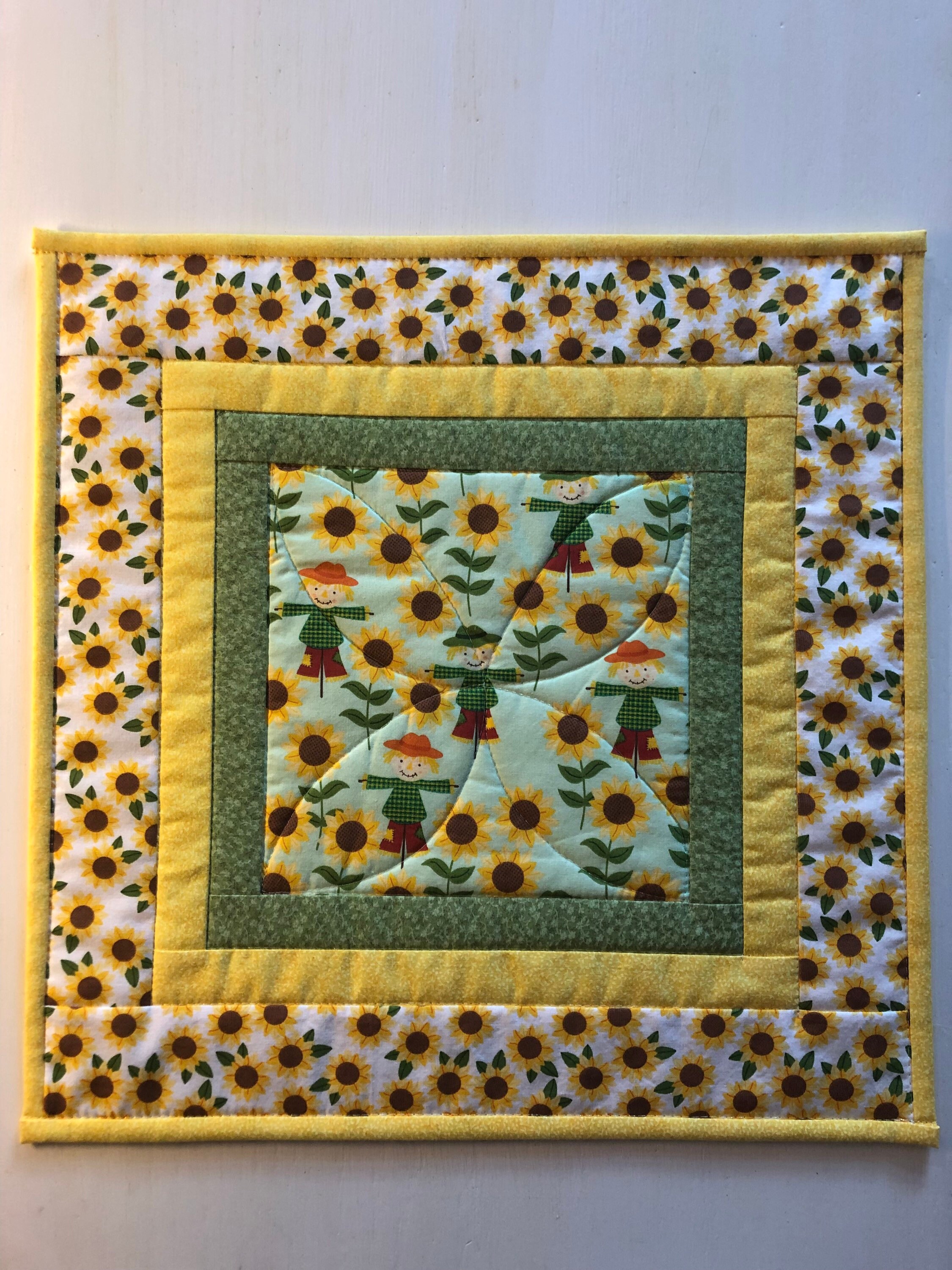 Sunflower/summer/fall Table Topper - Etsy