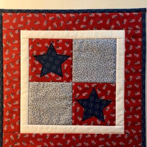 Fourth of July Quilt Table Topper - Etsy