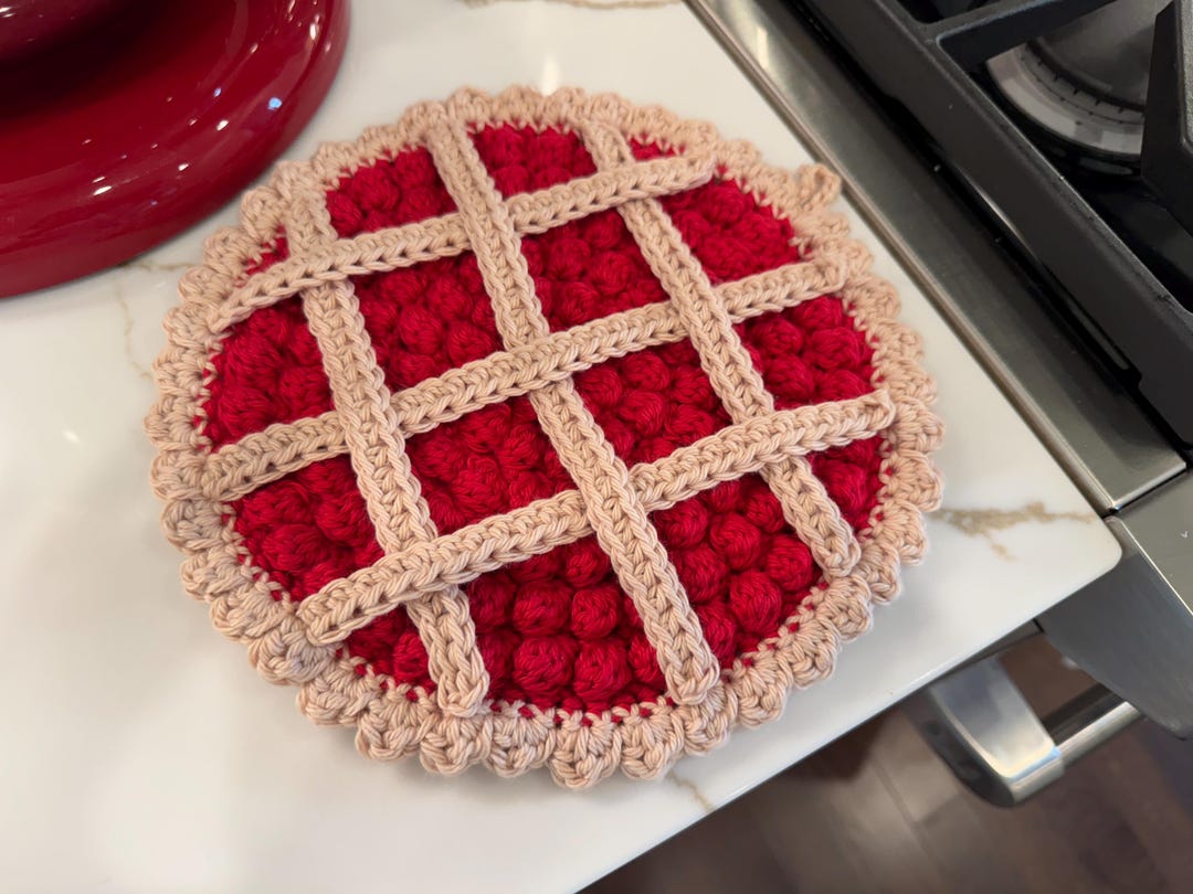 Cherry Pie Trivet Crochet Pattern | Kitchen Decor | Food-themed Crochet ...
