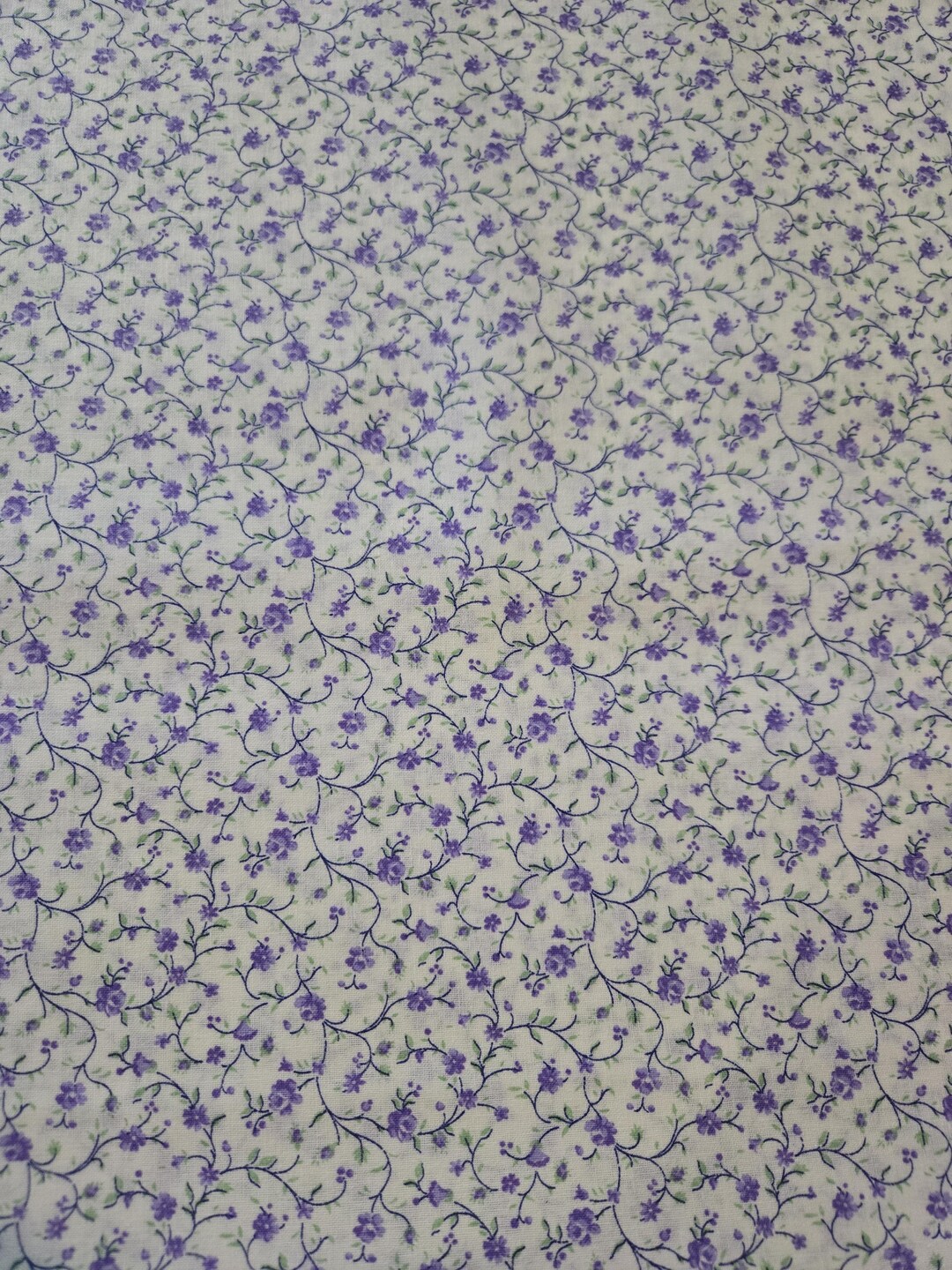 Lavender Flowers and Vines Cotton Fabric 100% Cotton - Etsy
