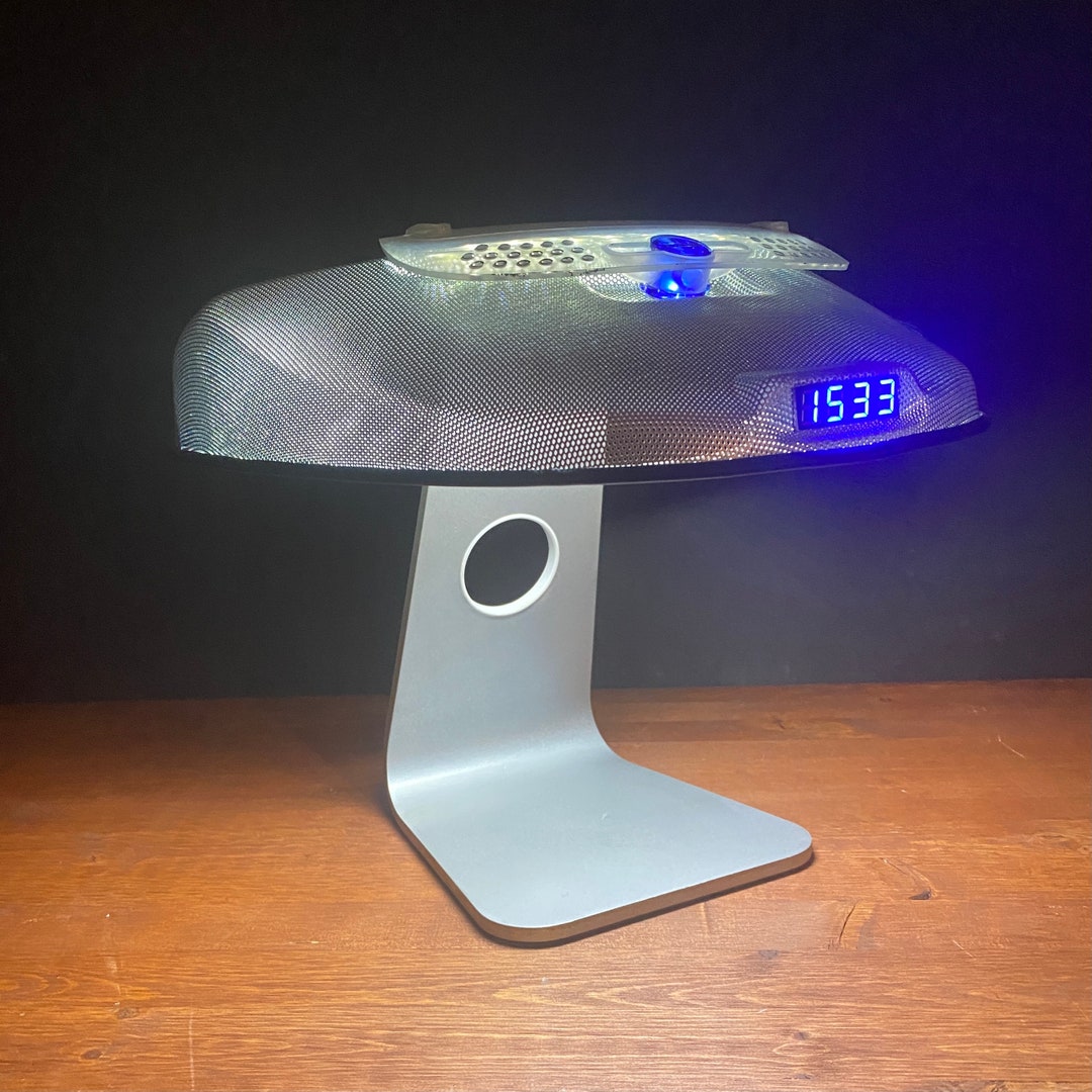 Mandalorian Desk Lamp With Clock, Imac G3 G5 Repurposed, Vintage ...