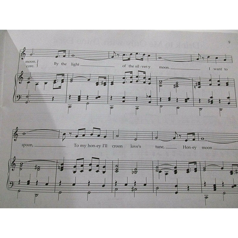 Easy Songs for the Beginning Tenor Vocal Song Book 1 Schirmer ...