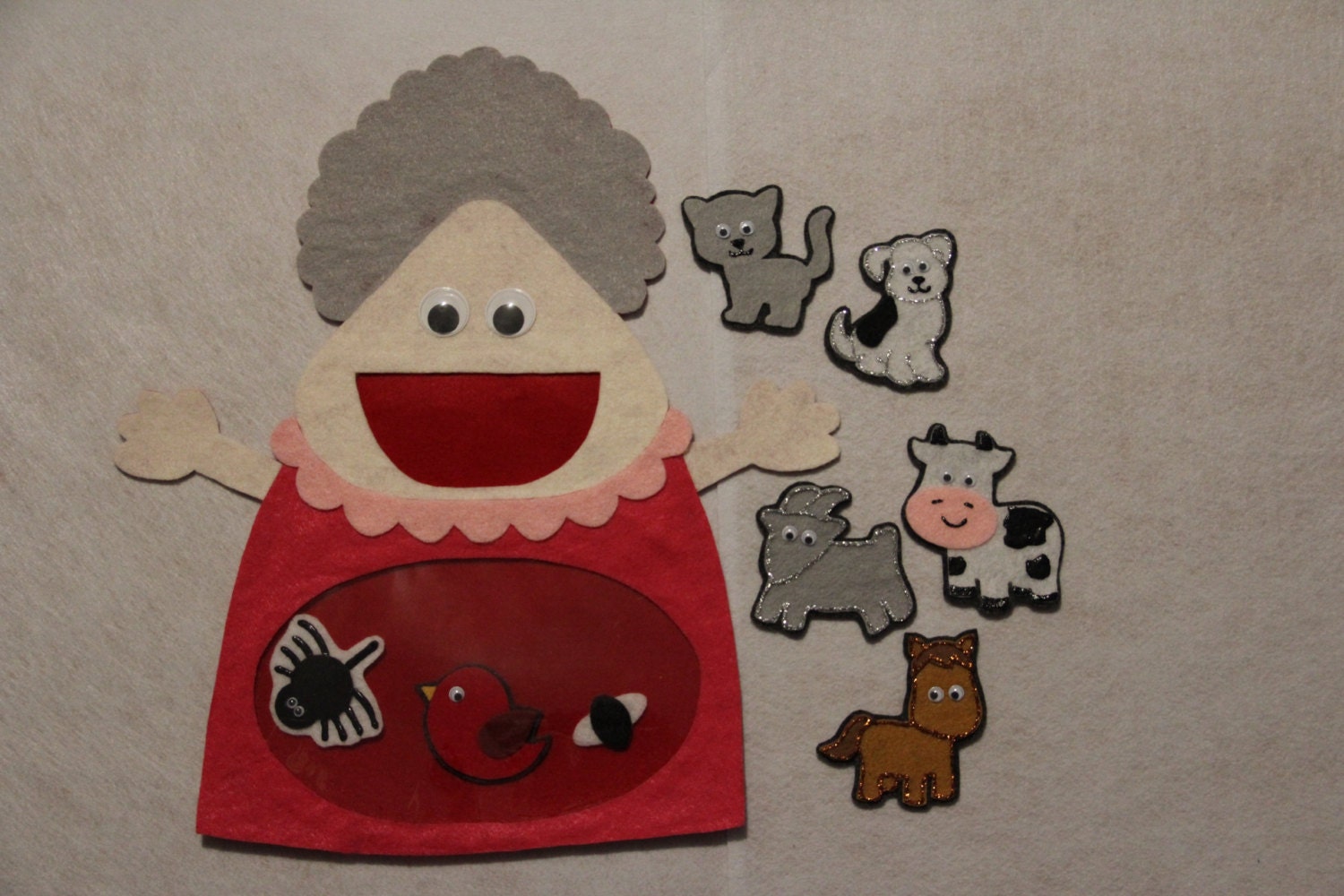 There Was an Old Lady Who Swallowed ... Felt Story Set - Etsy Canada