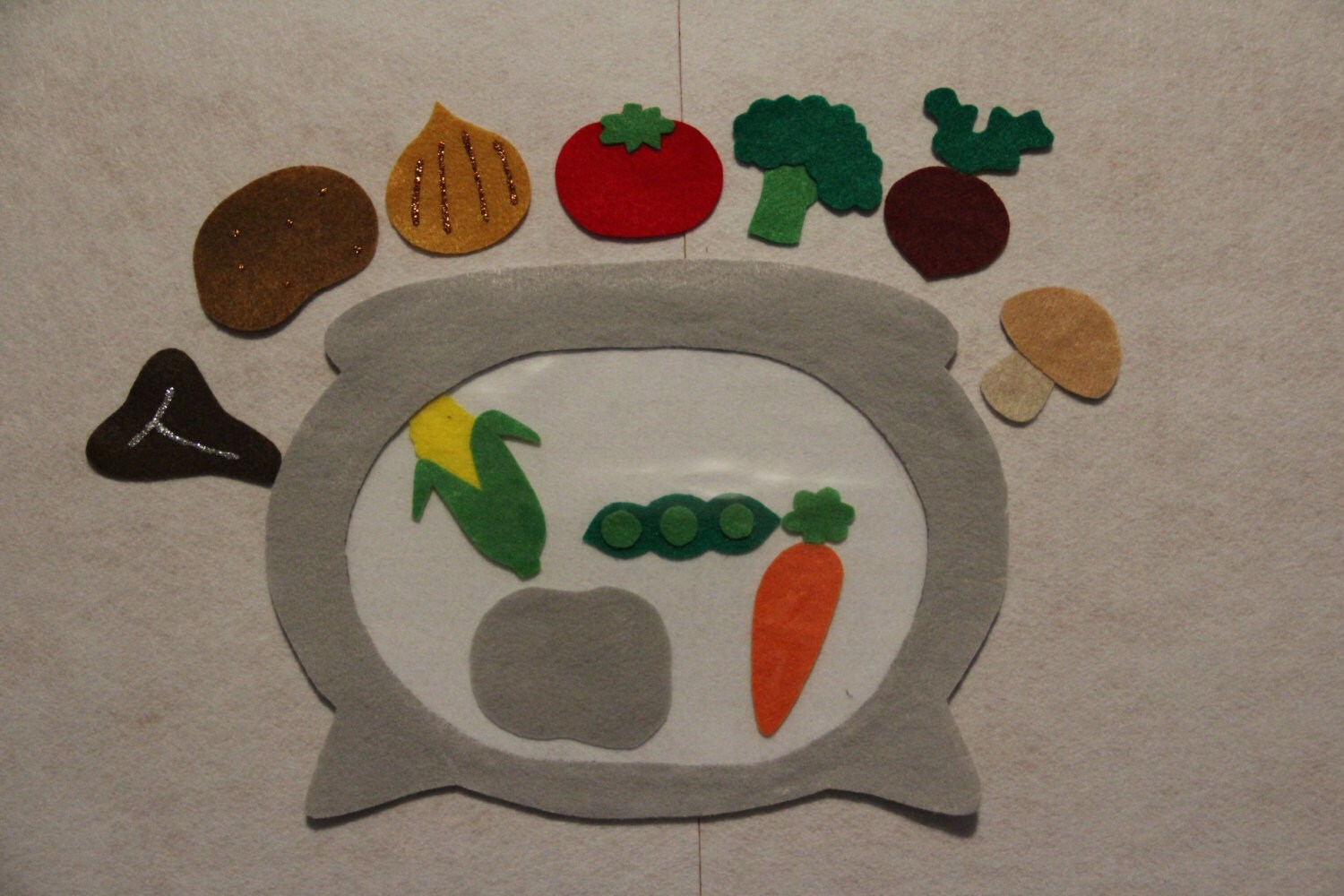 Rainbow Stew / Stone Soup Felt Story Set - Etsy Canada