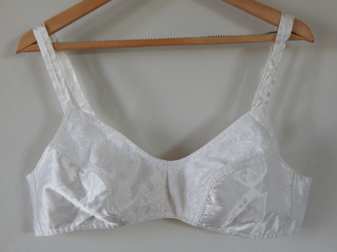Brassiere Time Vintage White Cotton Lining Lingerie Ladies Bra White ...